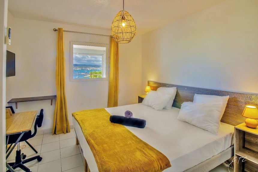 "Blue Lagoon" The "Dream" Becomes "Reality". 3 Bedrooms. Large Terrace - Martinique