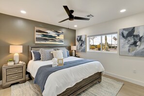 Luxury 5 bedroom/ 5 bath with brand NEW Pickleball & Basketball Court ...