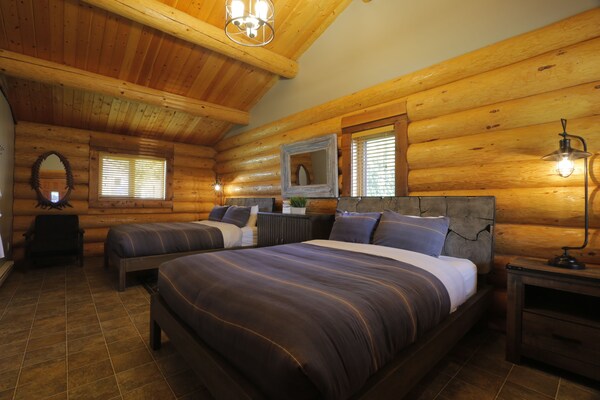 Sointula Lodge - Vancouver Island
