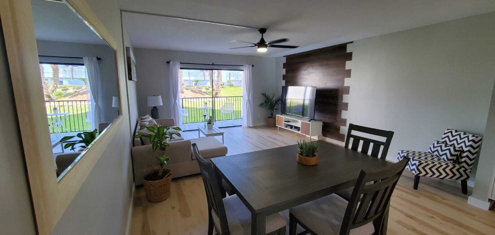 Newly Renovated. Across From The Beach Apartment - Ponce Inlet, FL