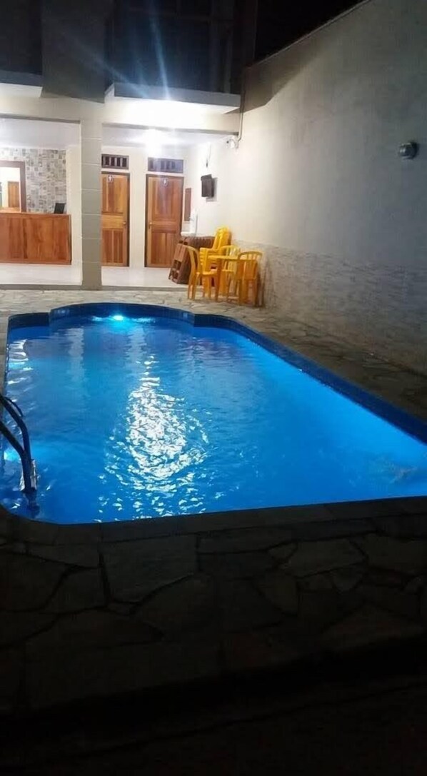 Piscina exterior