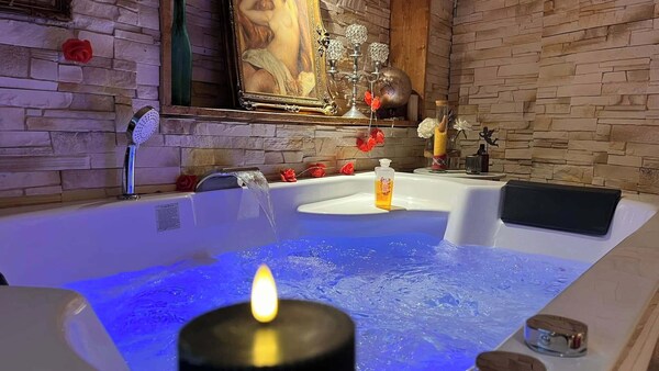 La Suite Inoubliable Avec Jacuzzi - Gole del Verdon