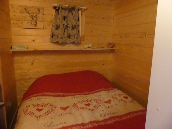 Rent Chalet 8 Pers. In Saint Léger Les Mélèzes - Ancelle