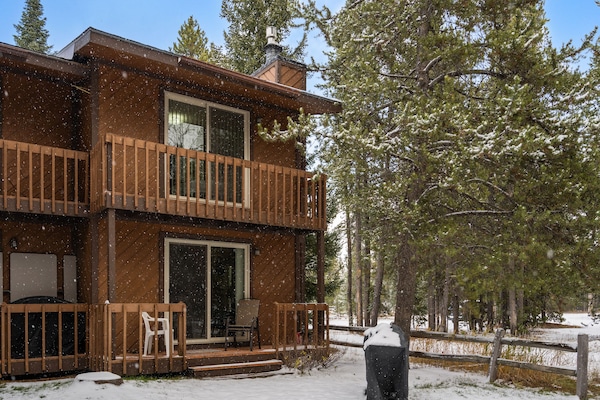 Área para churrascos e piqueniques