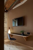 Quarto Duplo Deluxe | Secretária, secretária adequada para computadores portáteis 