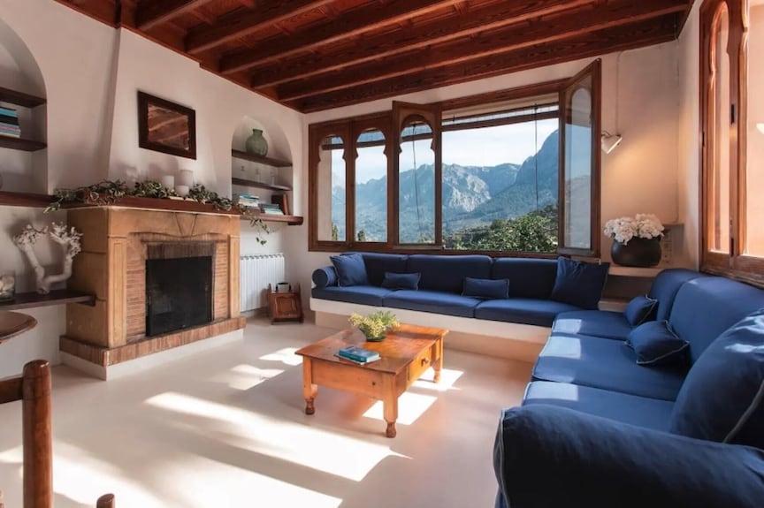 Casa De Vacaciones Can Garí Con Vistas A La Montaña, Piscina, Terrazas Y Wi-fi - Sóller