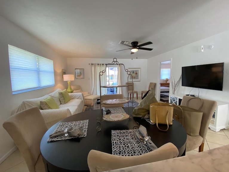 Beautiful Quaint 4 Plex Heated Pool And Spa Pets Welcome - Public Beach, Naples