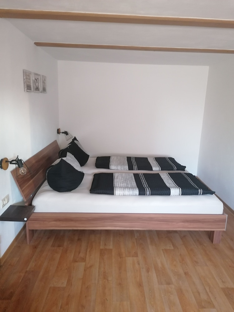 Doppelzimmer Bei Ferienwohnung Kilian - Bad Langensalza