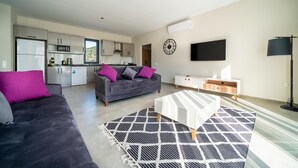 Villa, 2 quartos, acessível, piscina privativa | Sala de estar