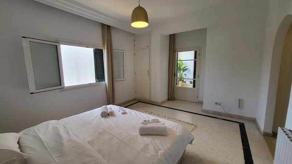 The Perfect Flat Sea Side Central Luxurious - La Marsa