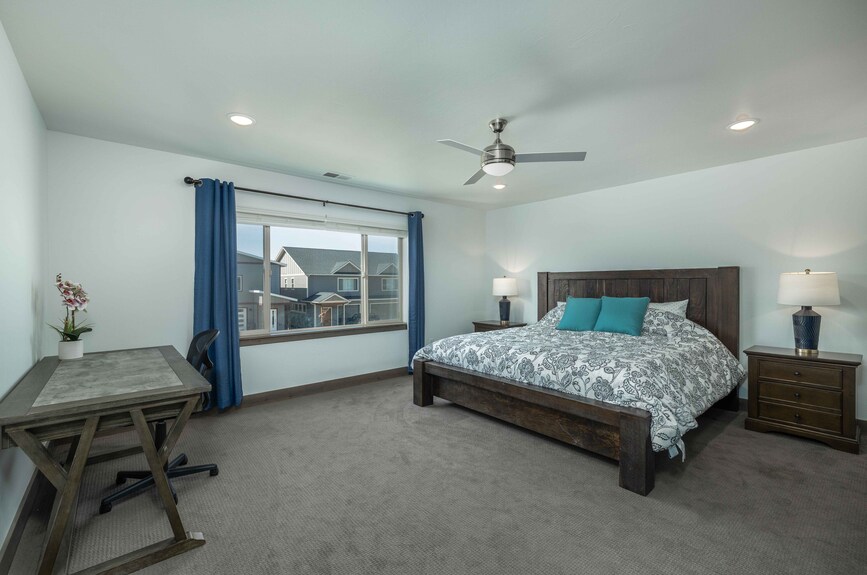 Large Townhome, Fenced Yard, 4 Miles To Downtown & Msu, A/c, Walking Trails - Bozeman