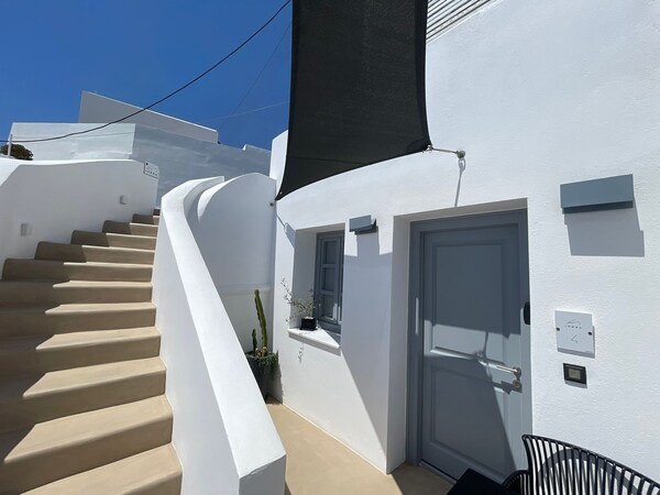 Imera Vista Suites - Santorini