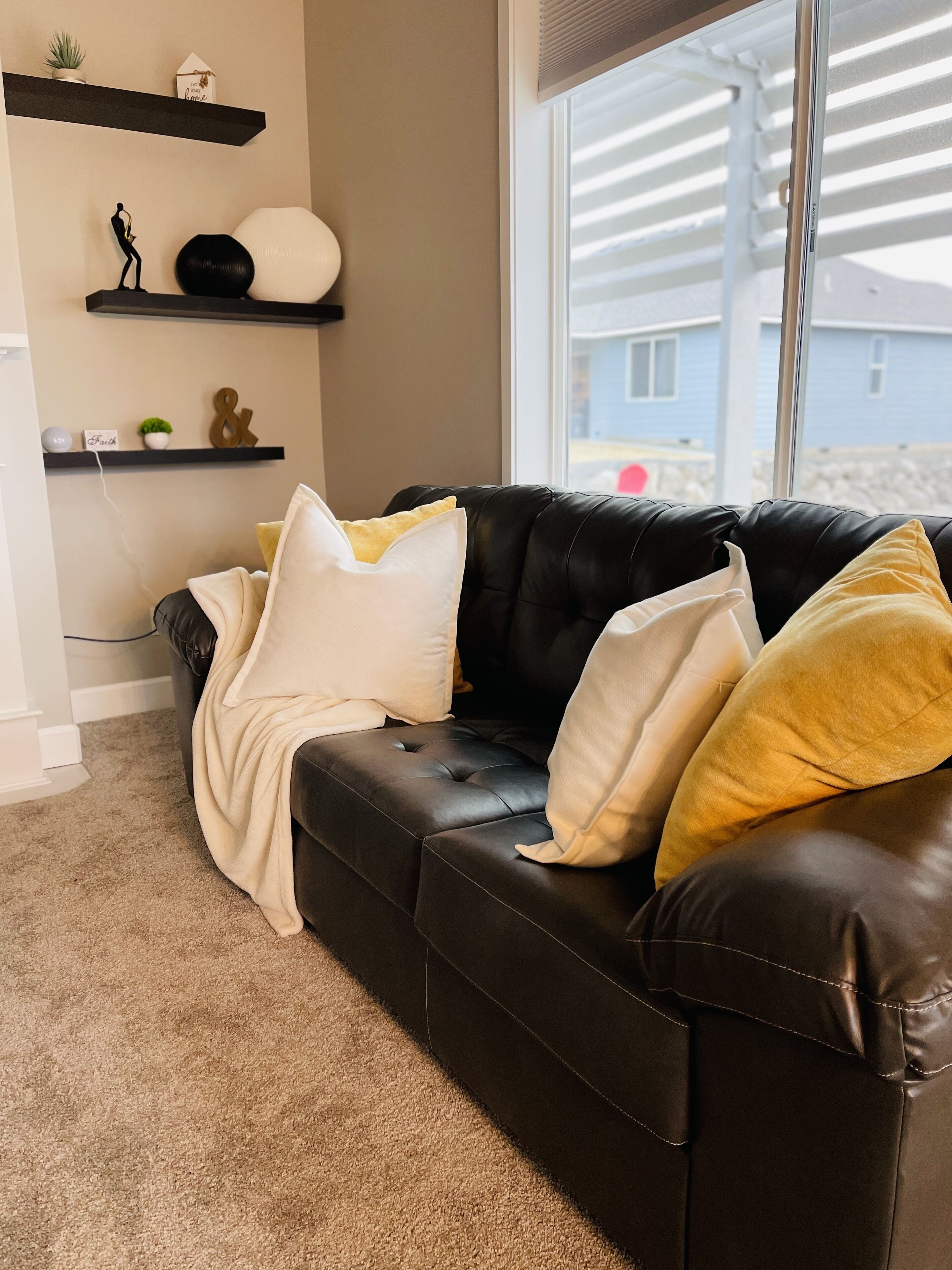 New House! Hot Tub And Fire-pit Waiting For You. - Richland, WA