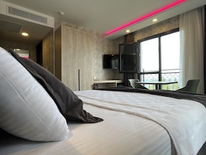 Quarto luxo | Roupas de cama premium, frigobar, cofres nos quartos