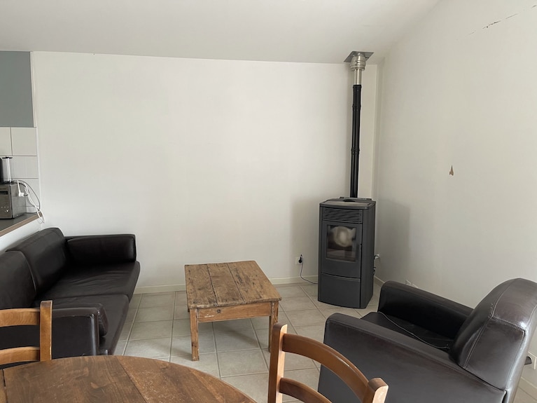 Pretty Stone Cottage - Tarn