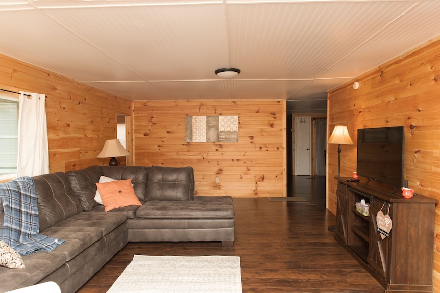 Colonels' Cabin At Ramp 11 Retreat By Concord Sun - Kentucky