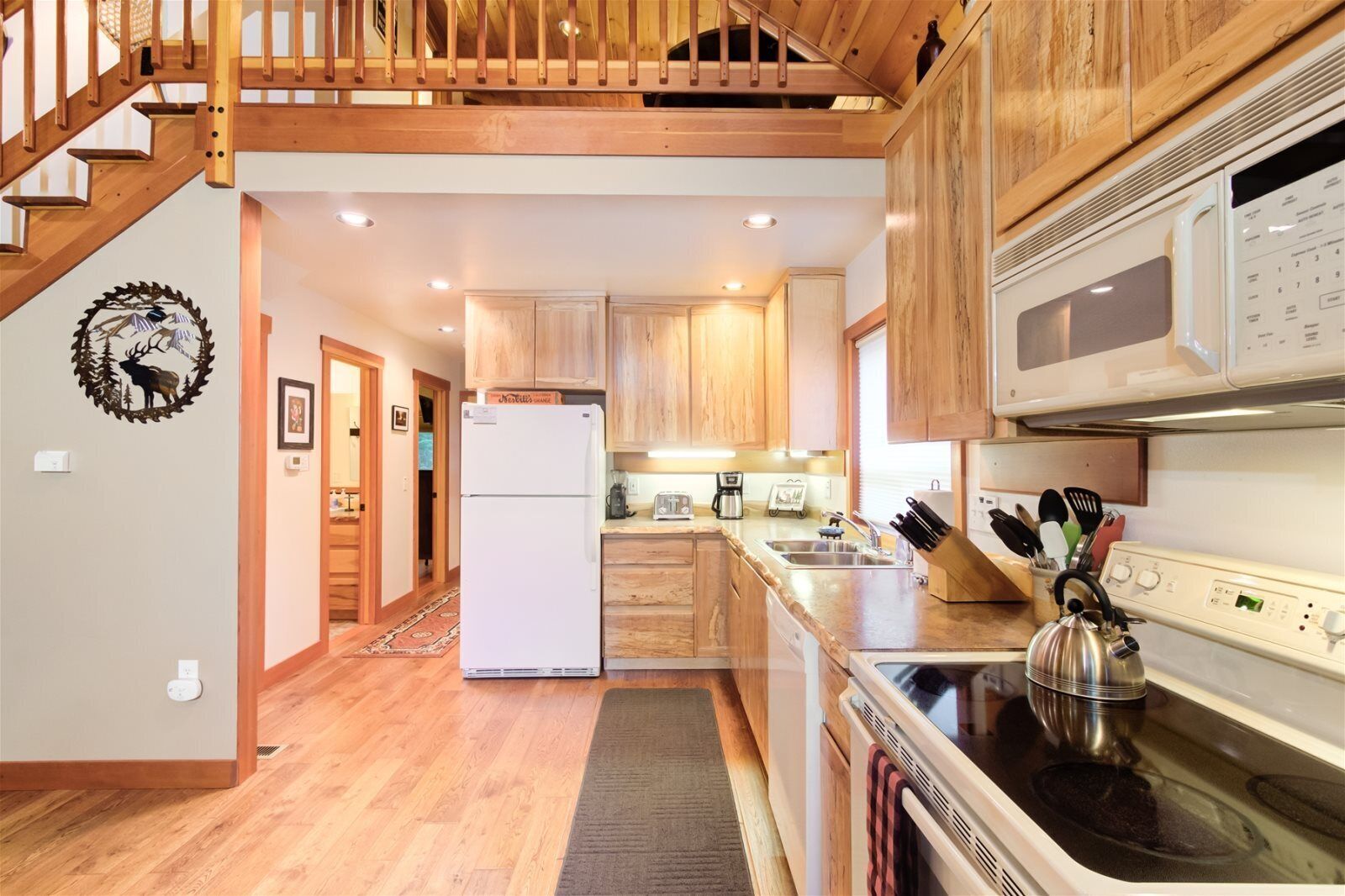 Cabine (Elk House) | Exterior