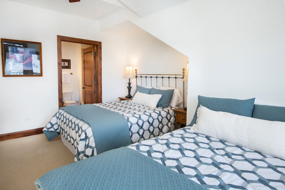 Ski In/out | 2 Master Suites | Hot Tub/pool | Alpine Club Arrowhead/beaver Creek - Edwards, CO