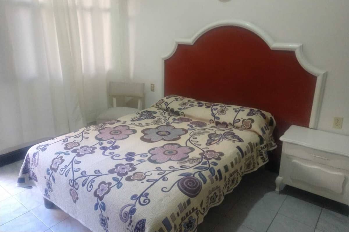 Quarto standard | Wi-Fi, roupa de cama
