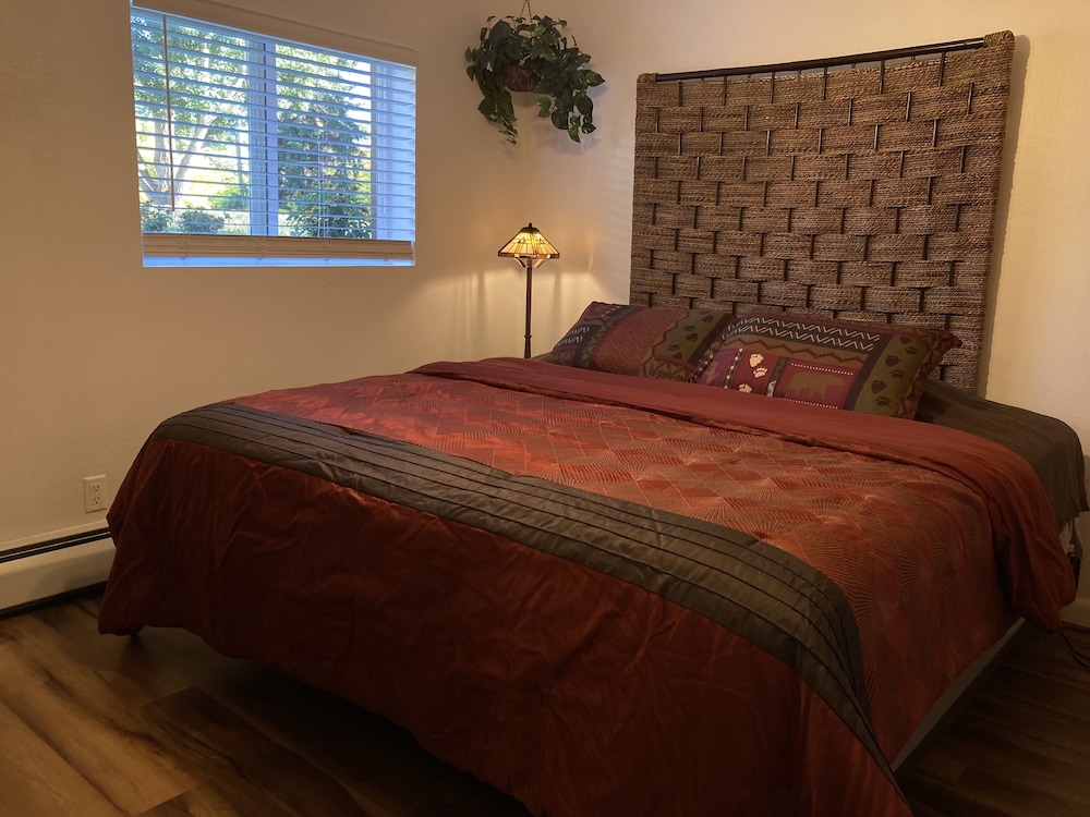 Dog & Kid Friendly Vacation Rental In Glenwood Springs, Co - Glenwood Springs, CO