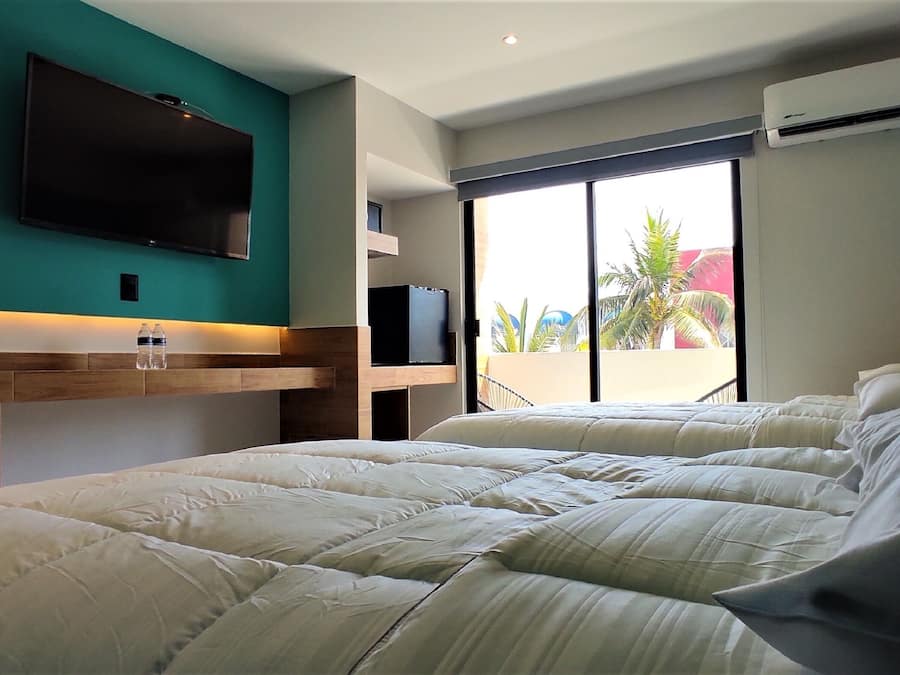 Quarto Duplo Deluxe | Wi-fi grátis, roupa de cama fornecida