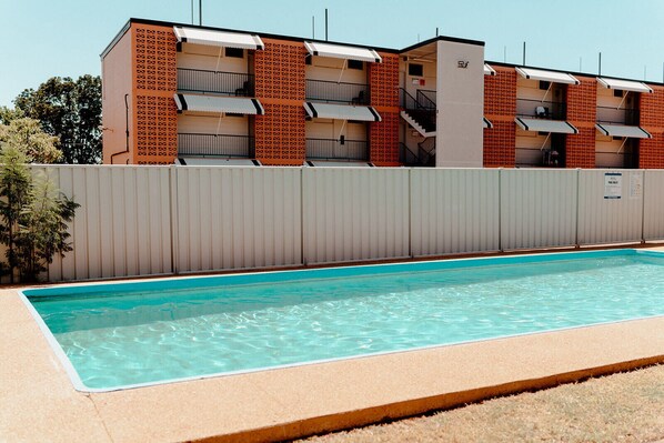 Nightcap at Barkly Hotel - Mount Isa | Hotels.com