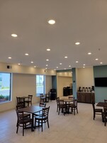 Café da manhã continental grátis todos os dias