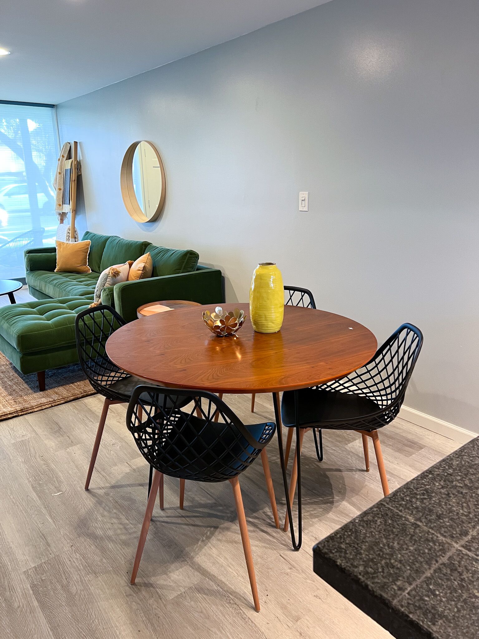 5 Minute Walk To Old Town - Modern Retro Retreat - Paradise Valley, AZ