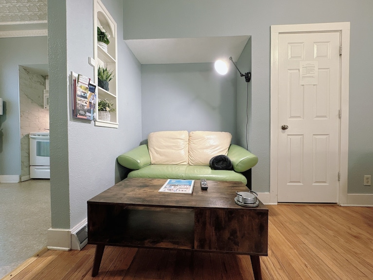 1129#1- Market View Studio/steps Millwork District - ダビューク, IA