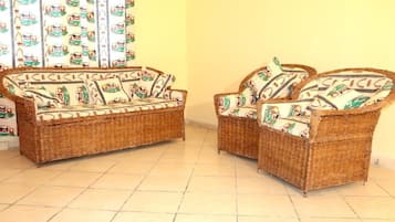 Casa Familiar | Sala de estar | Smart TV de 20 polegadas com canais digitais, televisor