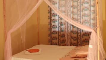 Casa Familiar | 2 quartos, Wi-fi grátis, roupa de cama fornecida