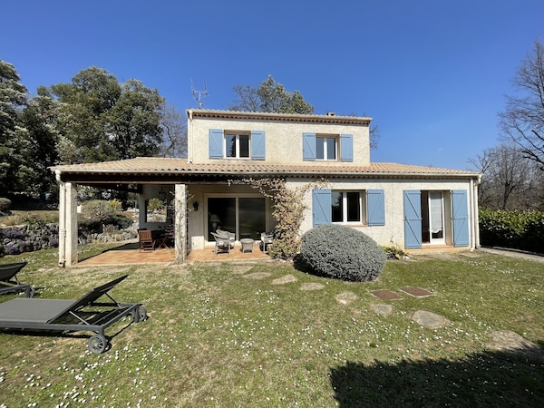 Family House With Swimming Pool - Grasse