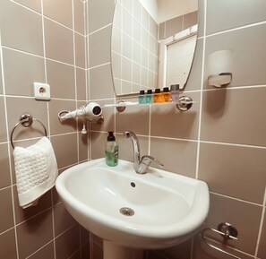 Quarto luxo | Banheiro