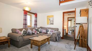 Casa de Campo | 4 quartos, com decoração personalizada, com mobília individualizada