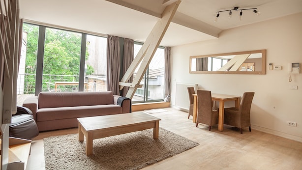 Apartamento superior | 1 quarto, espaço de trabalho para notebook, Wi-Fi de cortesia