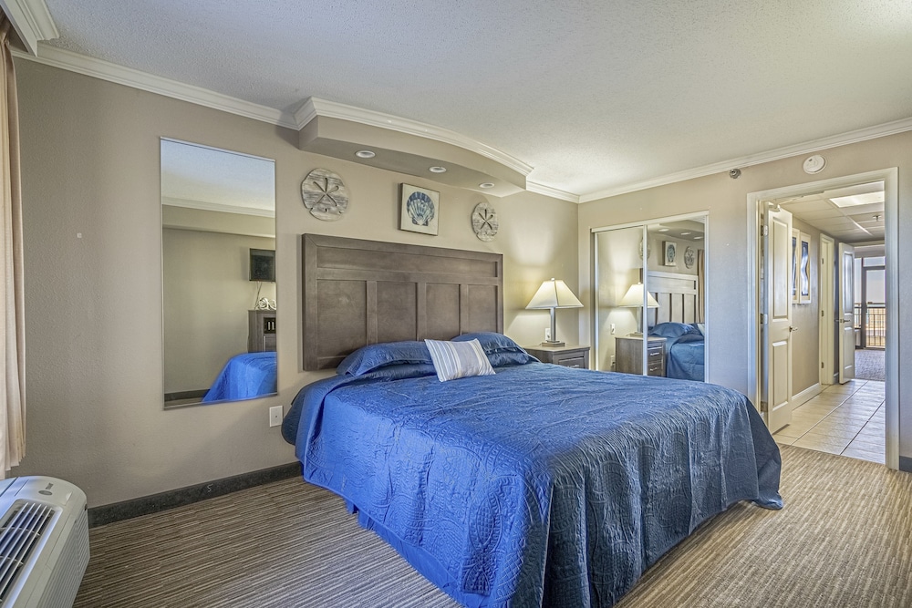 Oceanfront! Amenities Galore! 1 Bedroom Condo At Caravelle Resort - 머틀 비치