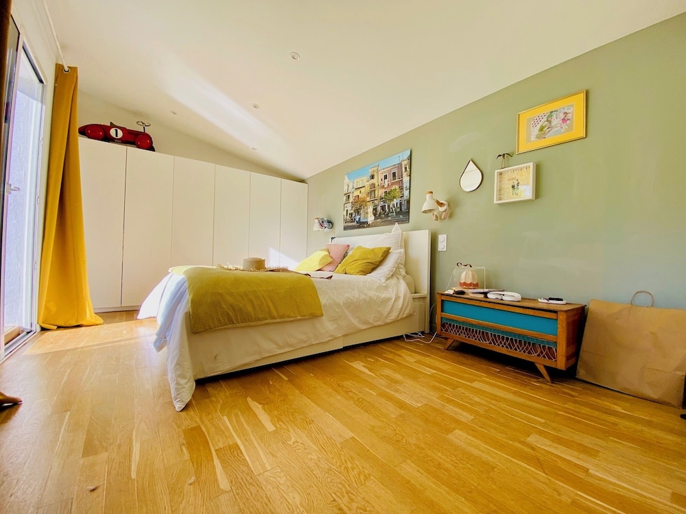 Quiet House, 10mns From Ocean And Golf Course With Private Pool - Arbonne