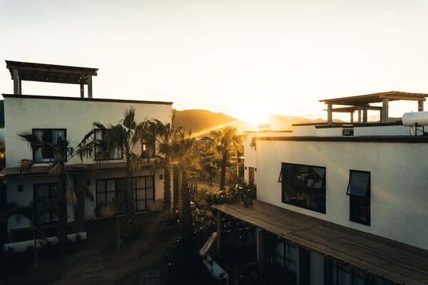 Sustainable Suite W/large Bathtub & Mountain Views - Baja California Sur
