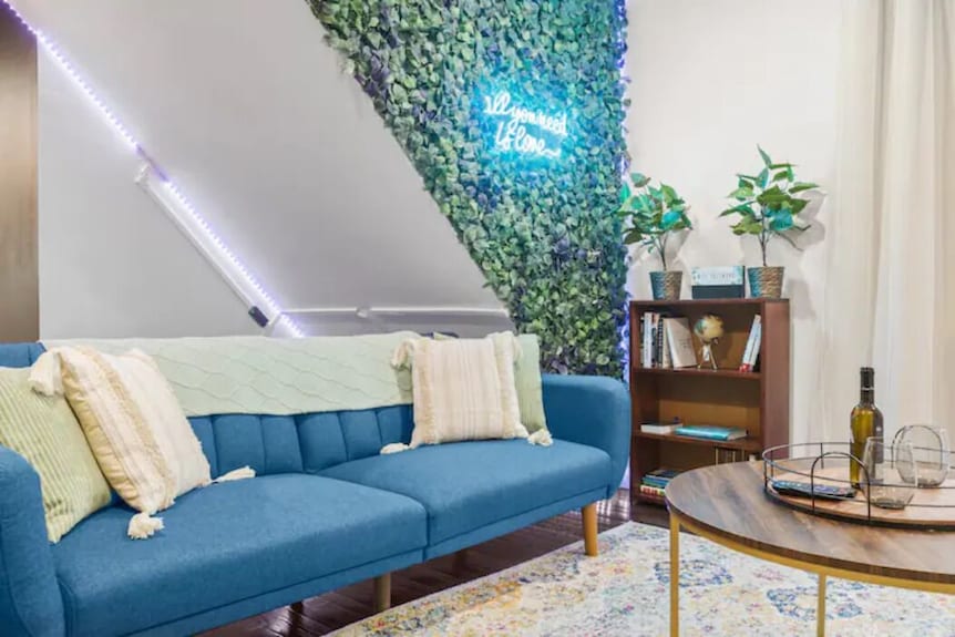 2day+ Stay Sale 80" Projector King Bd Near Airport - New York City