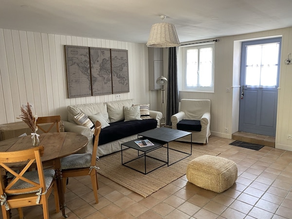 Charming Fisherman's House Ideally Located In The Heart Of La Chaume - Les Sables-d'Olonne