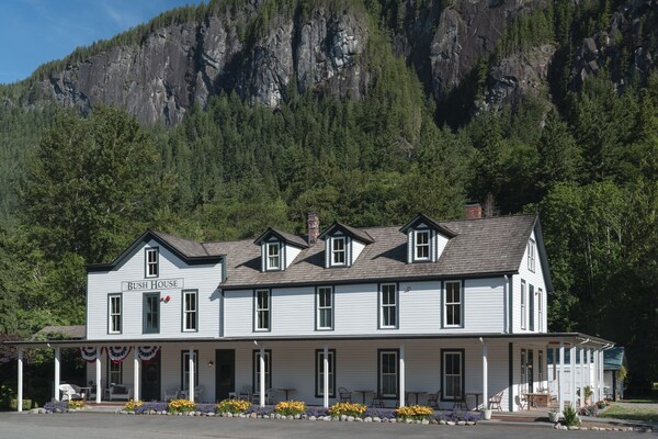 Bush House Inn - State of Washington