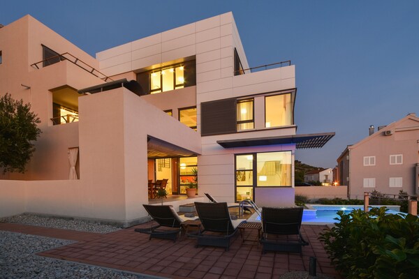 Villa Specia - Makarska