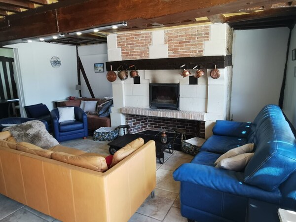 Domaine De La Desirée: 55 Beds, Parties, Heated Swimming Pool All Year Round - Normandië