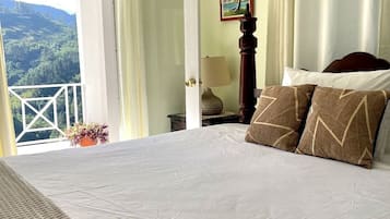 Quarto de Luxo | Roupa de alta qualidade, com mobília individualizada