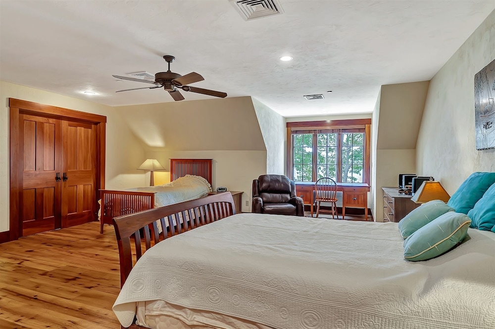 Estate Setting With Private Beaches, Bold Oceanfront, Deep Water Dock, And More - Portland, ME