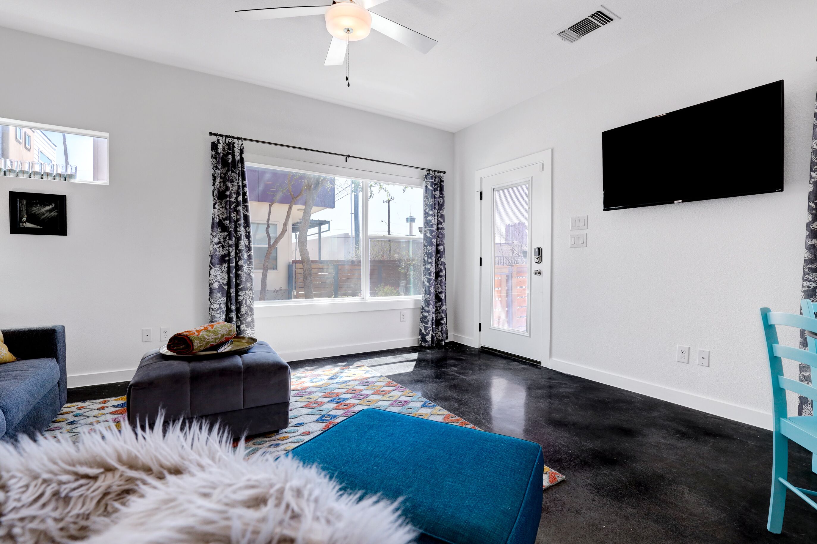 Urban - A Birdy Vacation Rental - Alamo Heights, TX