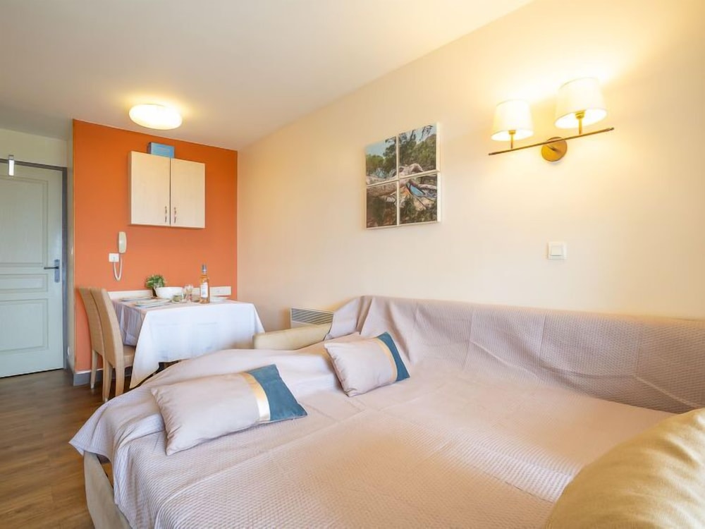 Le Village (E1 121) By Interhome - Agay Plage