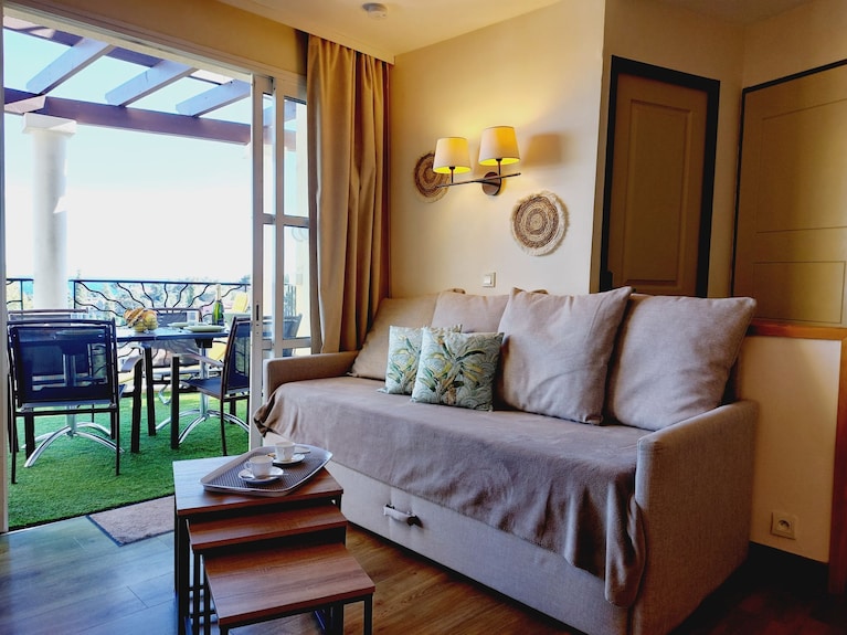 L'esquinade (Fh206) By Interhome - Saint-Raphaël