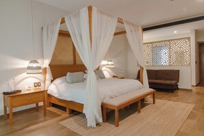 Quarto luxo | Roupas de cama premium, cofres nos quartos, quartos à prova de som