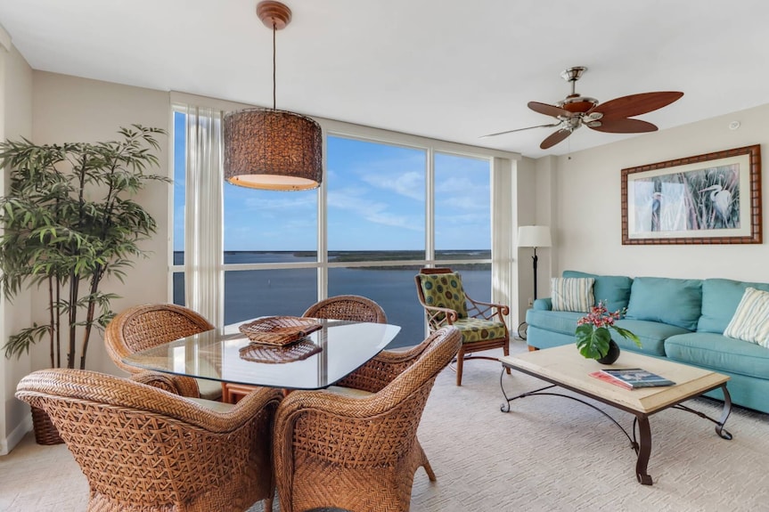 Sweeping 9th Floor Views! No Resort Fees! Pool, Hot Tub & Over $150 Of Free Daily Activities! - Bonita Beach, Bonita Springs